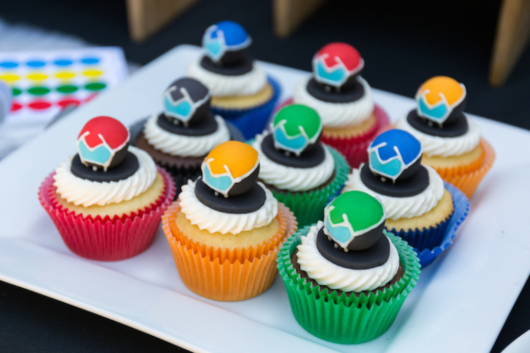Love VOLTRON Force? Awesome Voltron Cupcake Tutorial for Your Next ...
