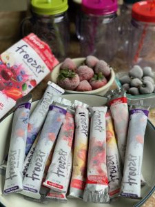 Arm Yourself with Colorful Froozer Frozen Fruit Snacks High in ...